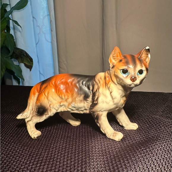 Lefton | Accents | Vintage Lefton Exclusives Japan Tabby Cat Figurine ...